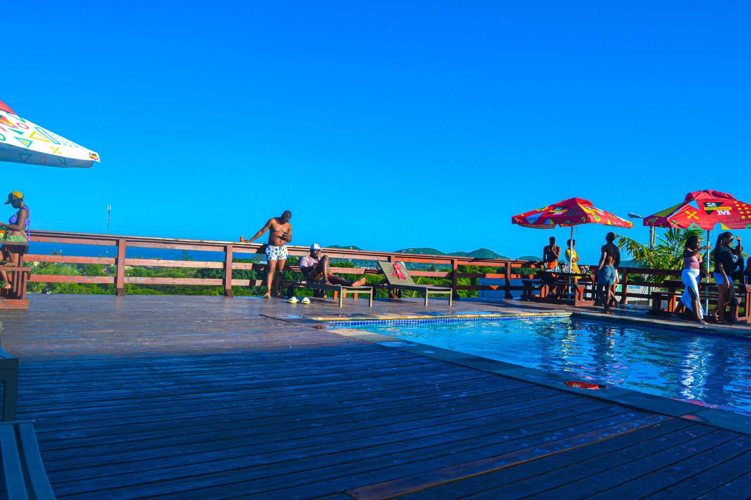 Ponta View – Serviços de Hotelaria